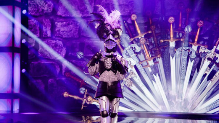 Kijkers The Masked Singer weten het zeker: Deze BN'er is de Ridder ...