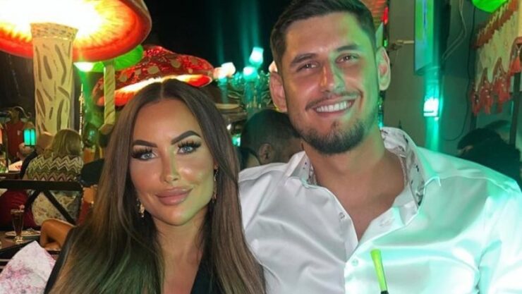 Kersverse moslima EOTB-Esmee heeft wel heel bijzondere verrassing voor ...