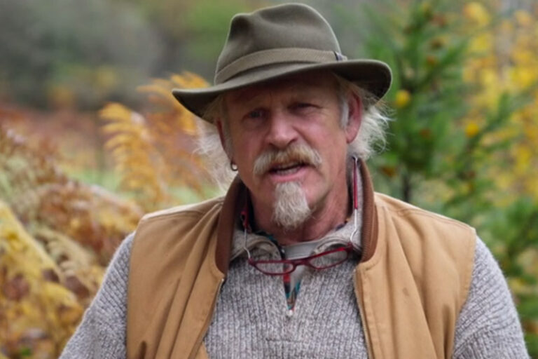 Thijz doet vanuit Frankrijk mee aan B&B Vol Liefde 2024 - Love & Reality