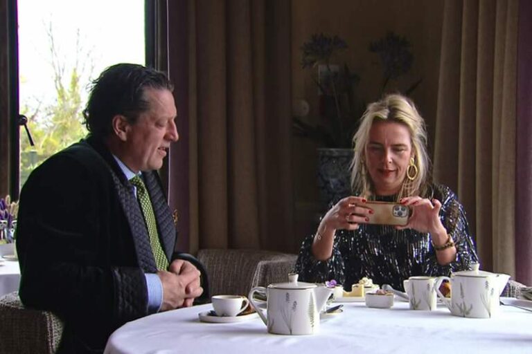 B&B Vol Liefde Margreeth verknalt het bij Robert Jan: "Zo heurt dat ...