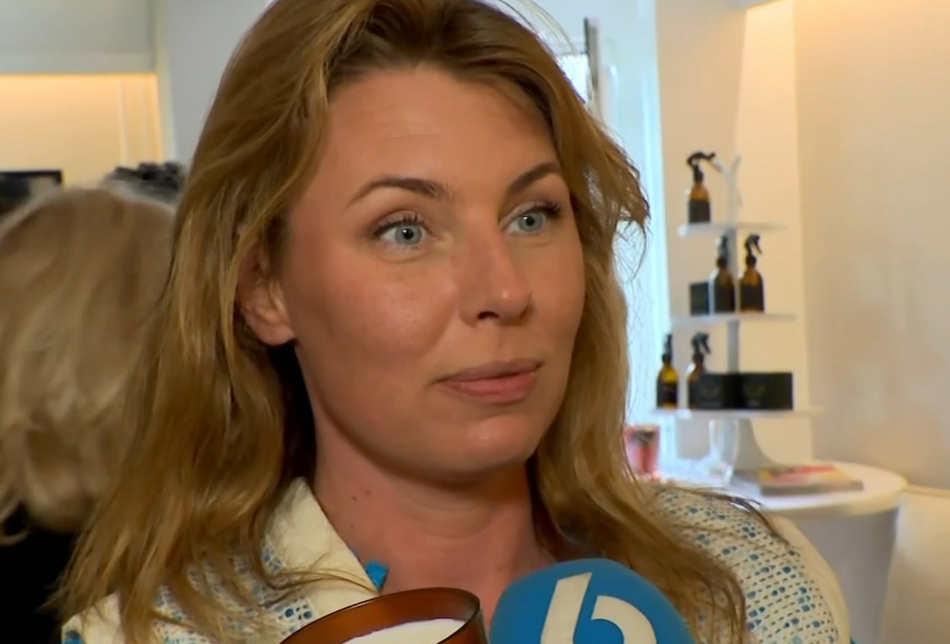 Nieuwe vriend van Urk!-ster Greetje roept weerstand op - Love & Reality