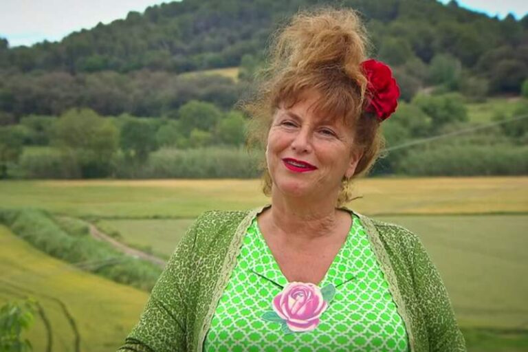 Temperaturen lopen hoog op bij B&B Vol Liefde-Debbie - Love & Reality